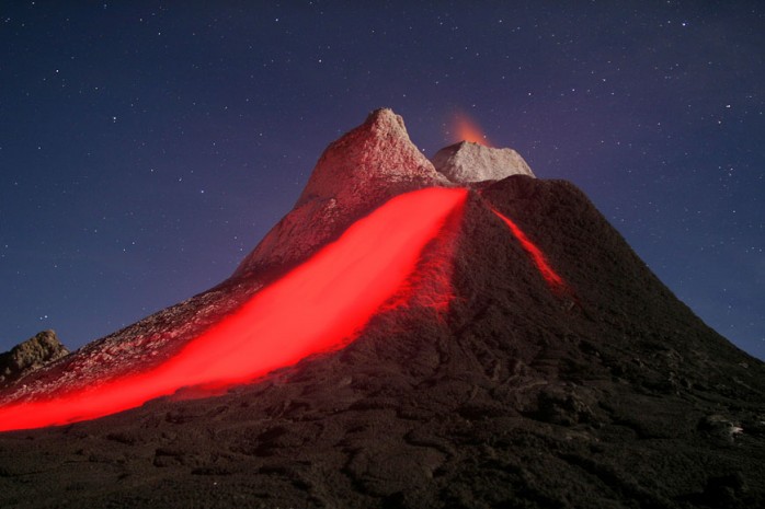 The Wallpapers UK: 40 Stunning Examples Of Volcano Photography By ...