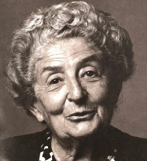 QUITO ARTE E HISTORIA : MUSEO Y TIENDA DE ARTESANIAS Y FOLKLORE OLGA FISH