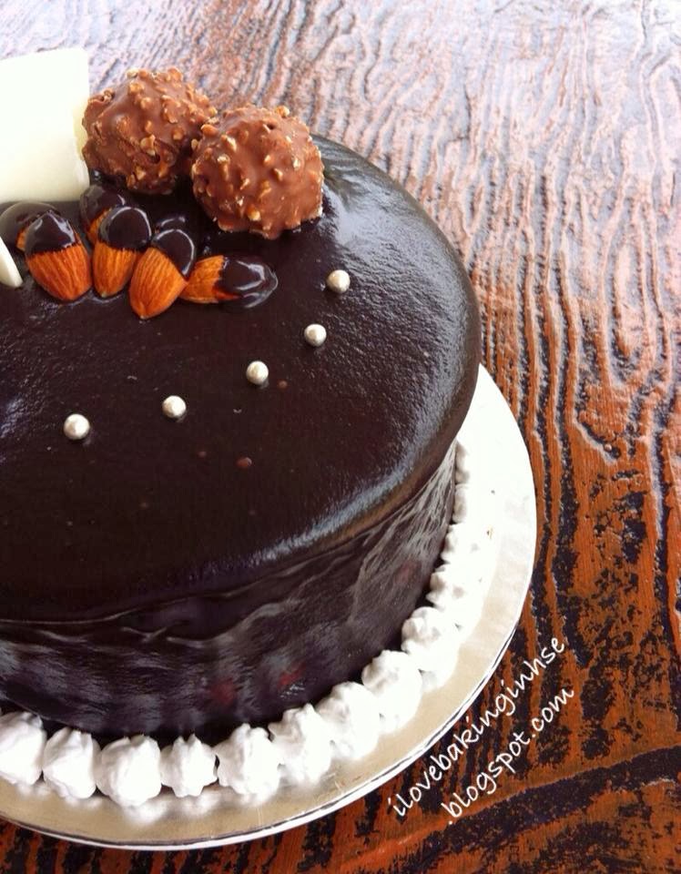 Kenix's Kitchen: Chocolate Indulgence Cake