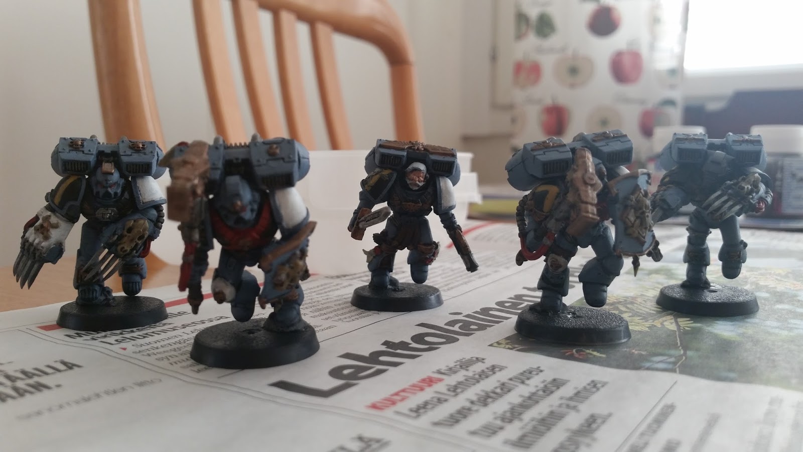 Ionie's Warhammer 40k -corner: Wolf Guard, with jump packs!