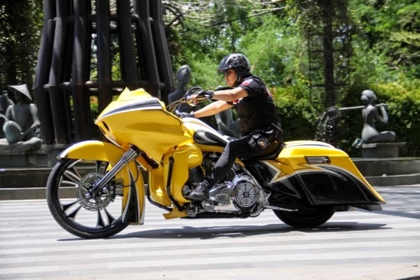 Berita Modifikasi Motor Harley Davidson - Otomotif