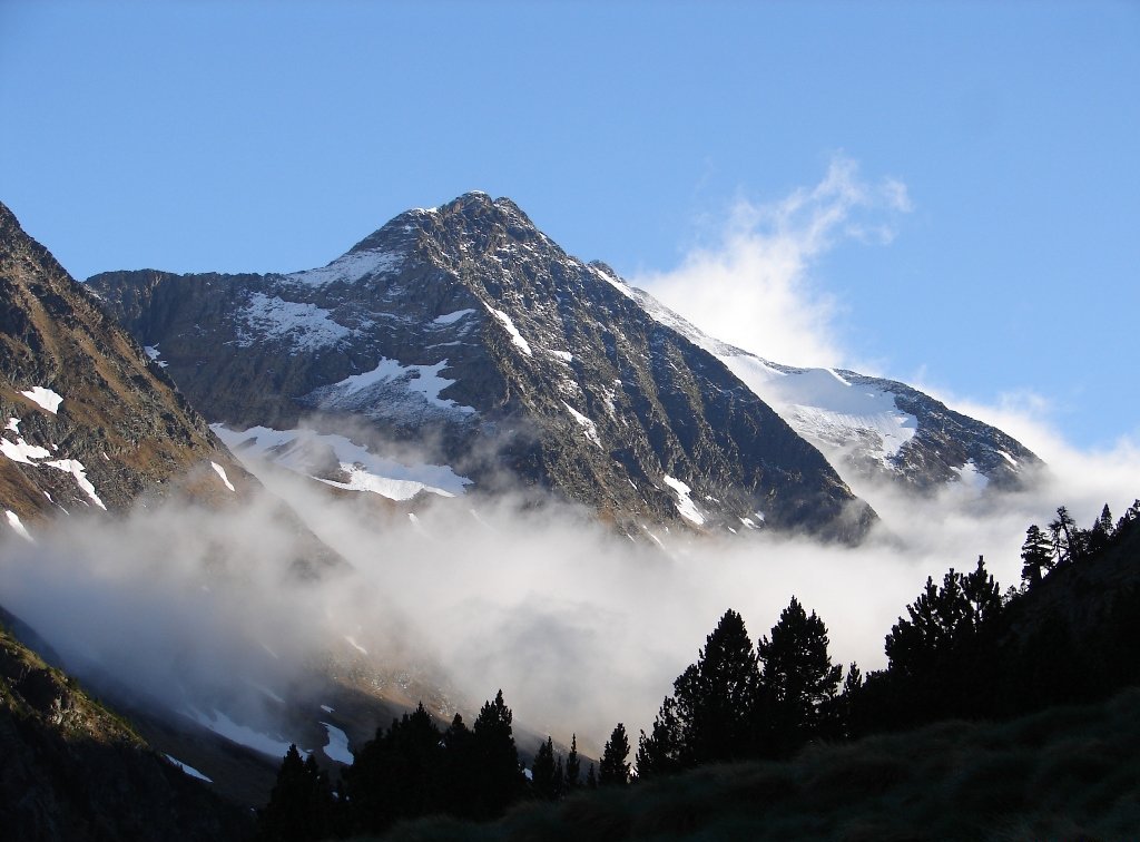 El blog de Richart : La bruma matinal en la montaña