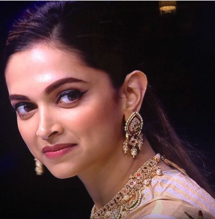 Deepika Padukone Sad Expression
