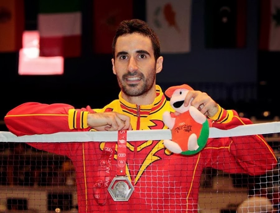 BÁDMINTON : MEDALLA DE PLATA EN LOS JUEGOS DEL MEDITERRÁNEO