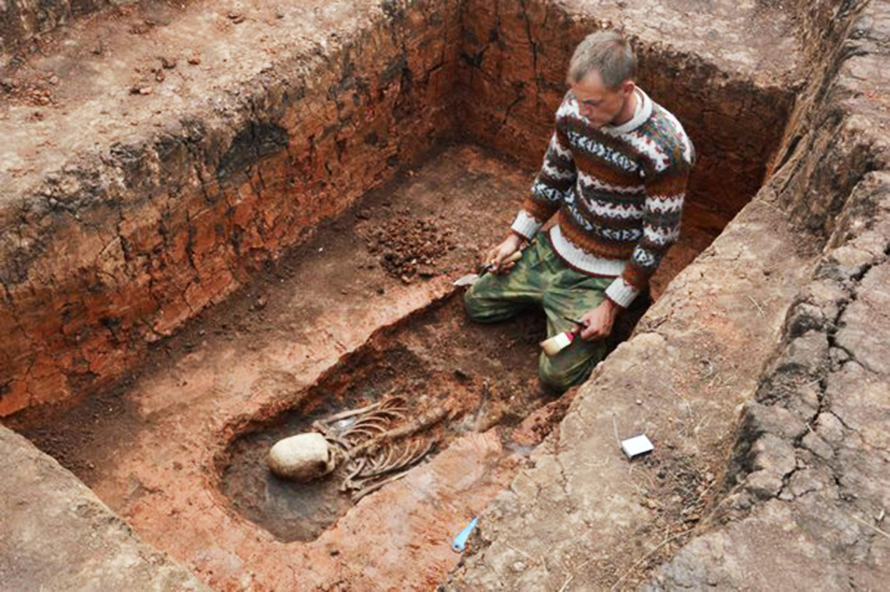 2000-year-old Skeleton with Cone Head dug up at Russian Stonehenge ...