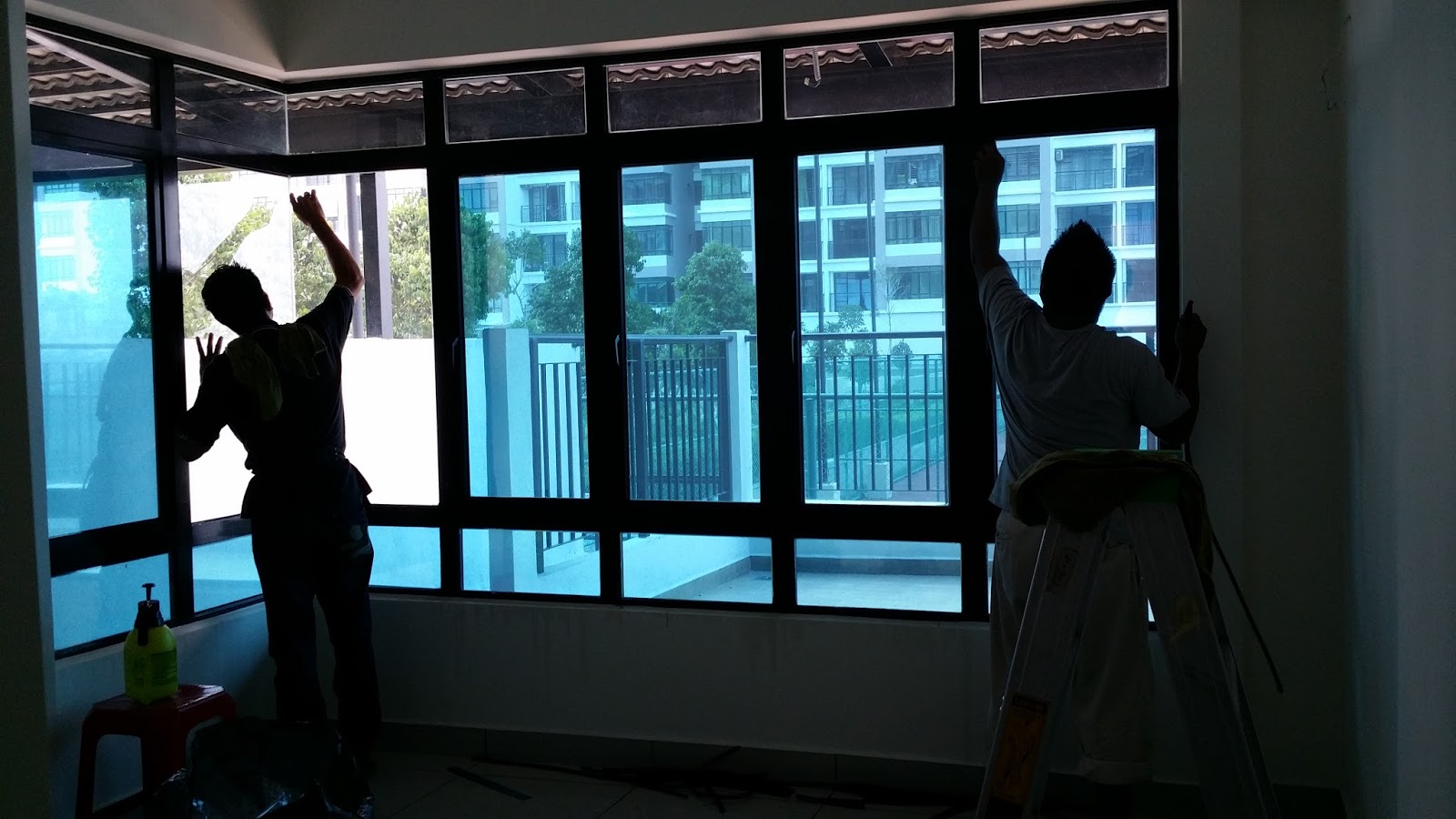 TINTED RUMAH DAN BANGUNAN KOMERSIAL: Pemasangan Tinted Film di One ...