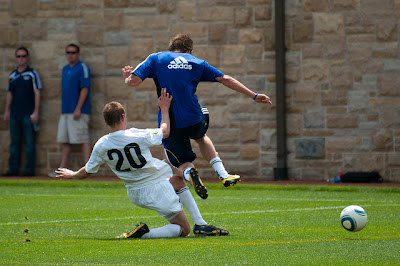 SOCCER SKILLS AND TRAINING: How to Defend in Soccer