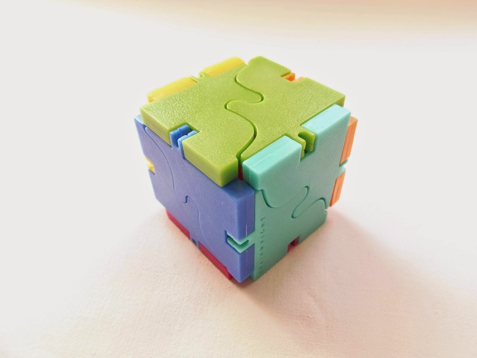 Gabriel Fernandes' Puzzle Collection: Flexi Cube