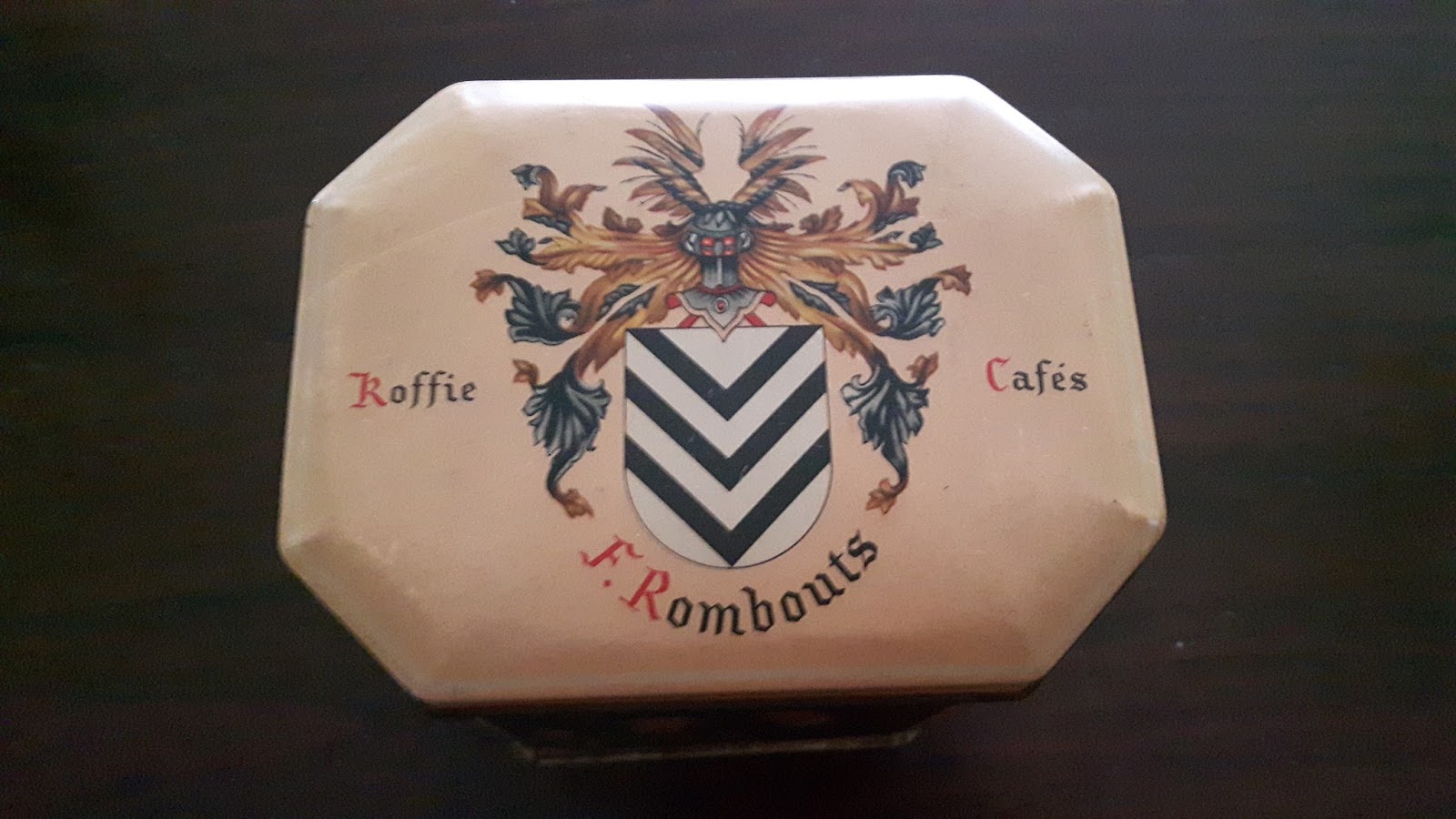 All About Royal Families: Royal shopping: Purveyor to the Royal Court ...