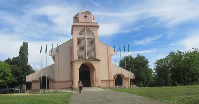 tagasugbo: Ang simbahan sa Aloguinsan