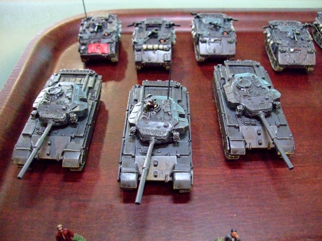 Analogue Hobbies: From FranL: 15mm Civilians, Modern Vehicles (234 points)