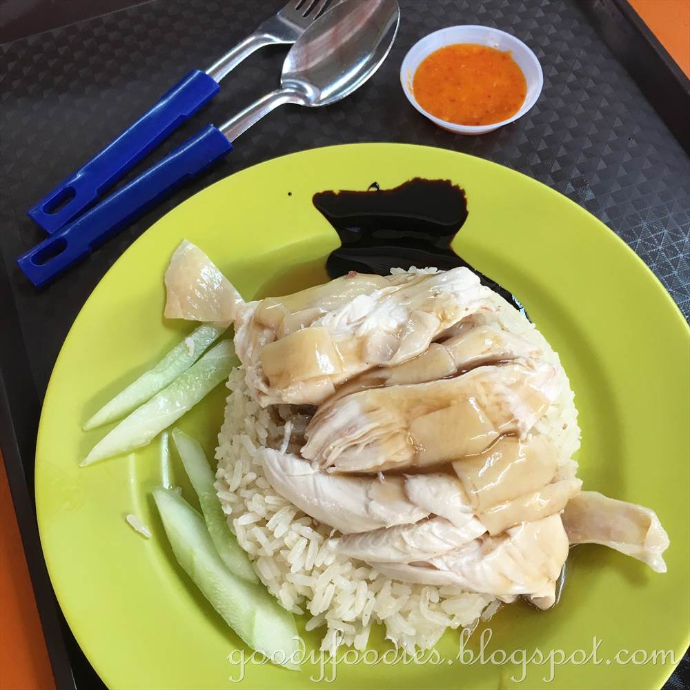 GoodyFoodies: Tian Tian Chicken Rice, Maxwell Food Centre, Singapore