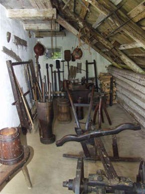 Dan Manaila: ION CREANGA