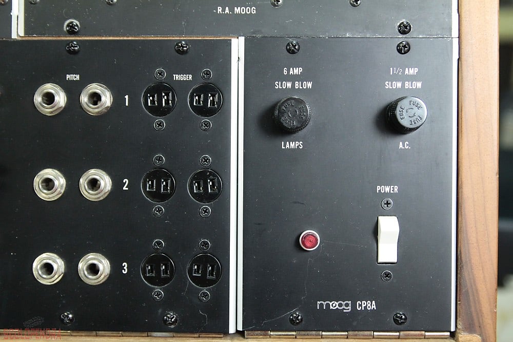 MATRIXSYNTH: Moog Modular Synthesizer