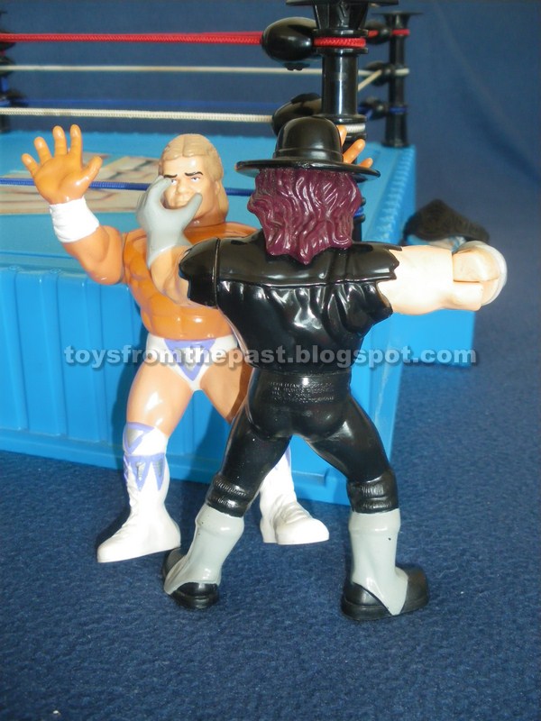 Toys from the Past: #710 HASBRO'S WWF - BAM BAM BIGELOW, UNDERTAKER #2 ...