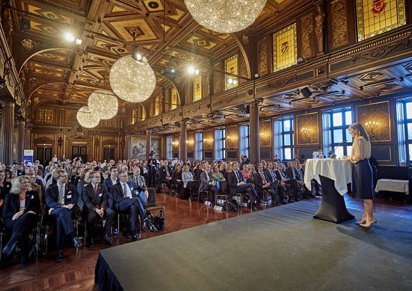 Princess Mary attended award ceremony of FSR-Danish Auditors