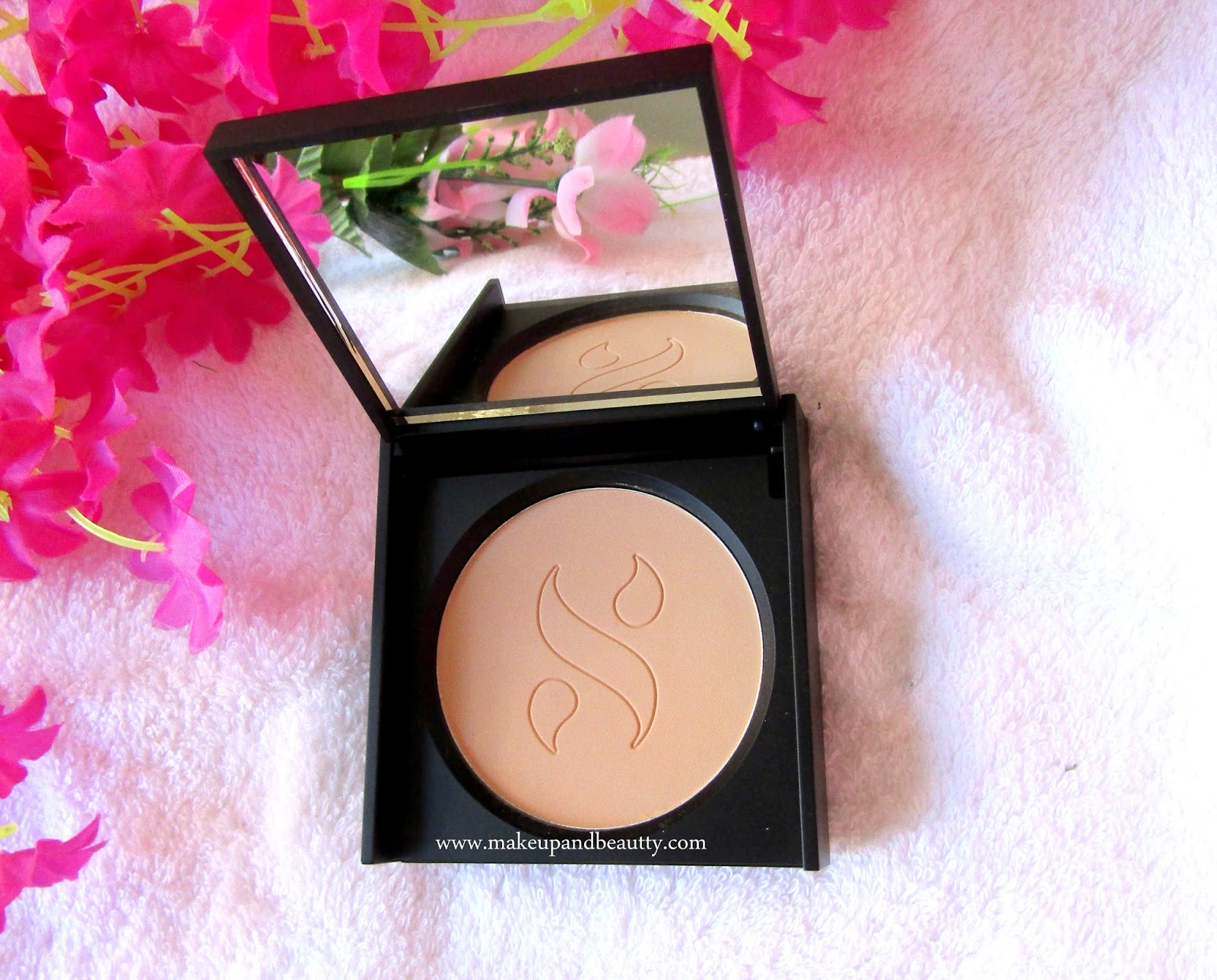 Makeup and beauty !!!: REVIEW AND SWATCHES OF SUGAR COSMETICS "AS N*DE ...