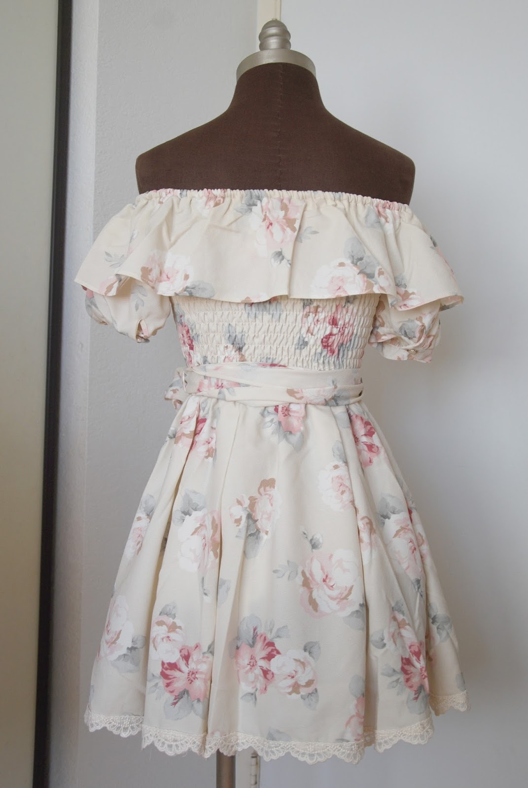 Emiiichan Blog ☆ : Tokyo Kawaii Life order 11 - Liz Lisa Off shoulder ...