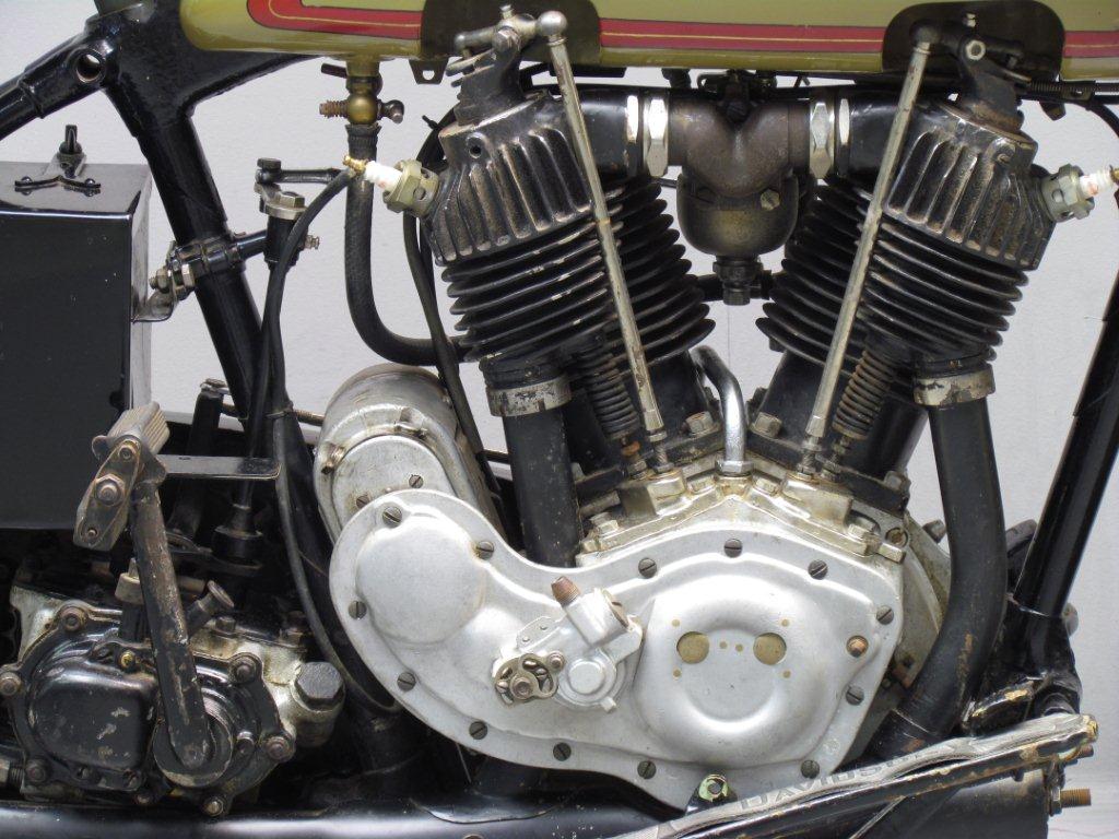 Musings Of A Motorcycle Aficionado........: Harley Davidson JDH...