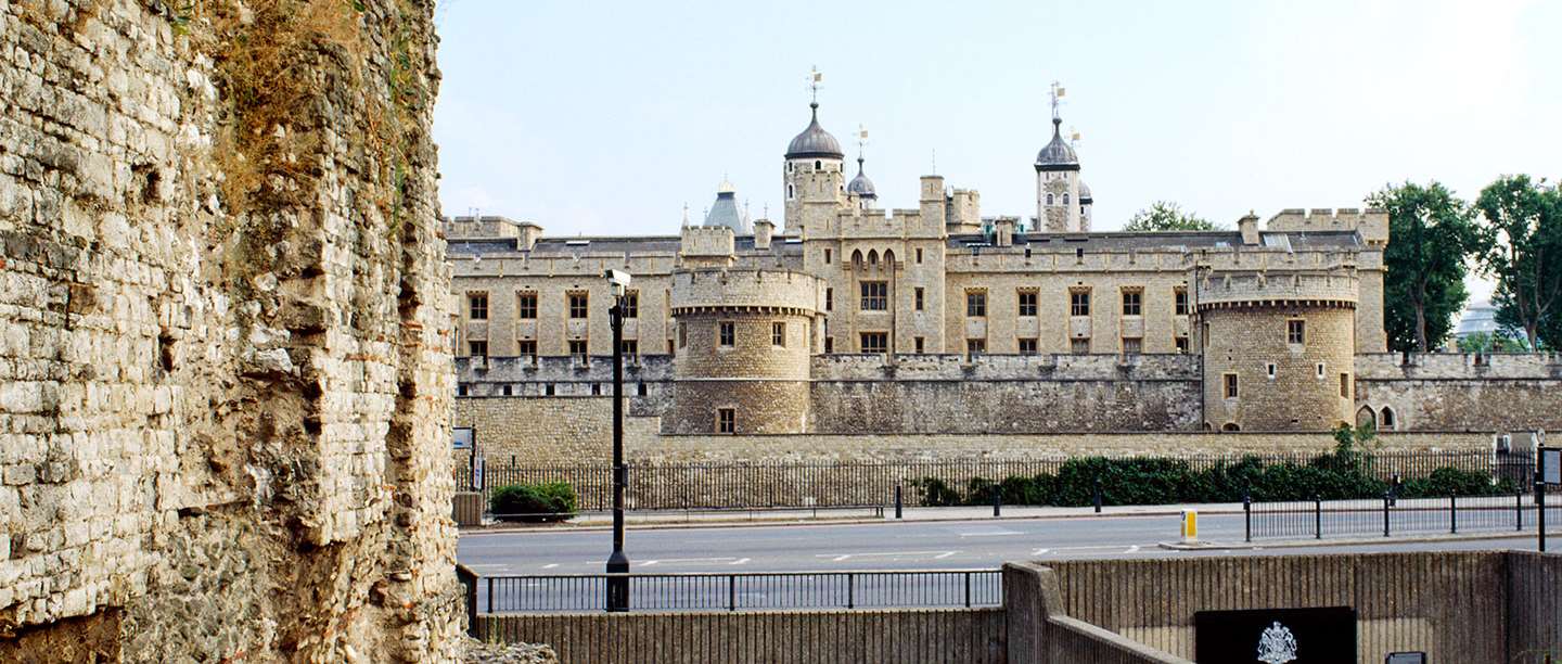 All About London: LONDON WALL - Things to see in London - English Heritage