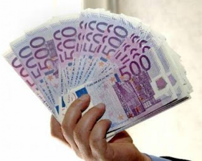ΑΠΙΣΤΕΥΤΟ!! ΑΛΛΟΔΑΠΗ ΚΡΑΤΟΥΜΕΝΗ ΣΤΗΝ ΚΥΠΡΟ ΕΙΧΕ ΚΡΥΨΕΙ 11.500 ΕΥΡΩ ΣΤΑ ...