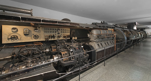 Il 1903: dal cono gelato all' Harley: Il nuovo sommergibile SM U-1