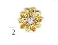 Quilling with Whimsiquills: Graduated & Dark Center Strips