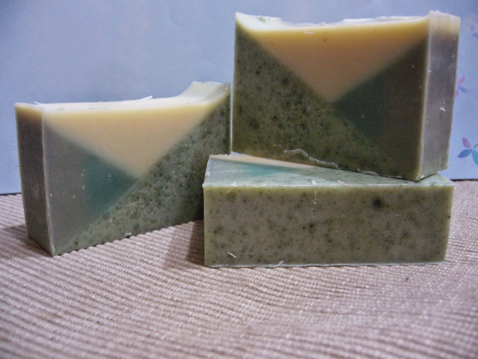 Aloe Vera & Avocado Moisturizing Handmade Soap ~ Maelys Botanicals