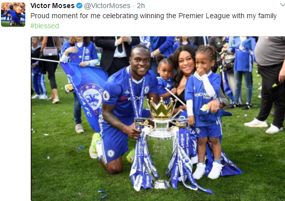 Victor Moses shares photo of him celebrating Chelsea's victory with his ...