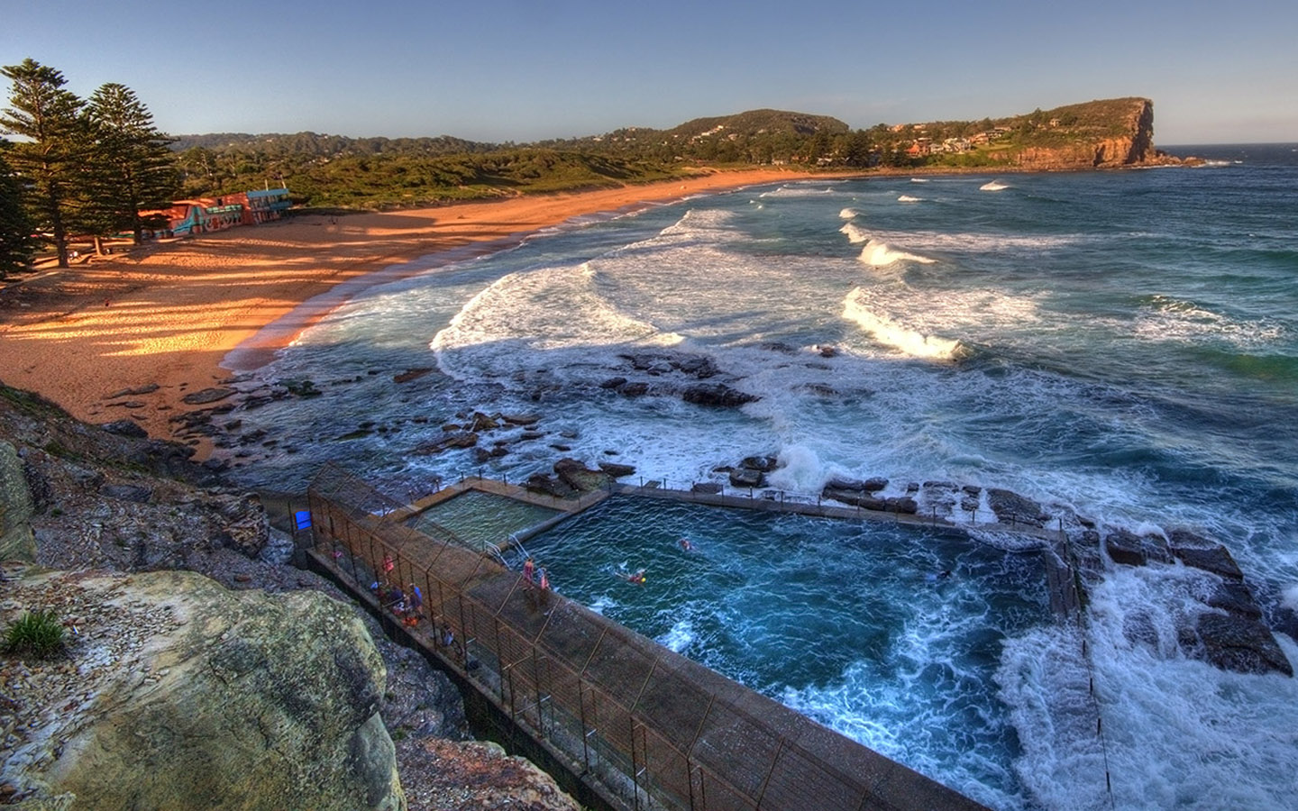 Avalon beach, New South Wales ~ Beach World