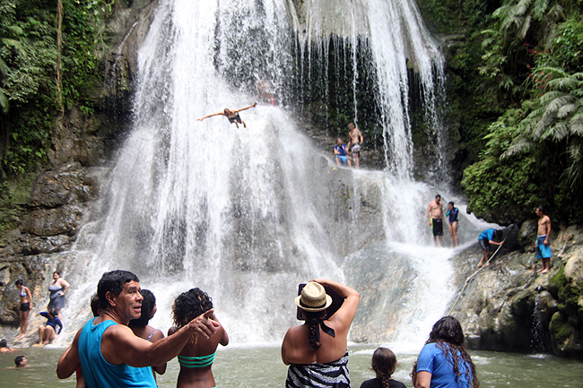 The Ethereal Beauty of the Gozalandia Waterfall in San Sebastian ...