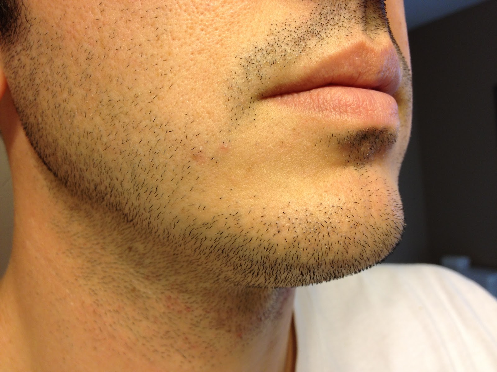 Dollar Shave Club Review - Cheap Razors mail ordered!: October 2012