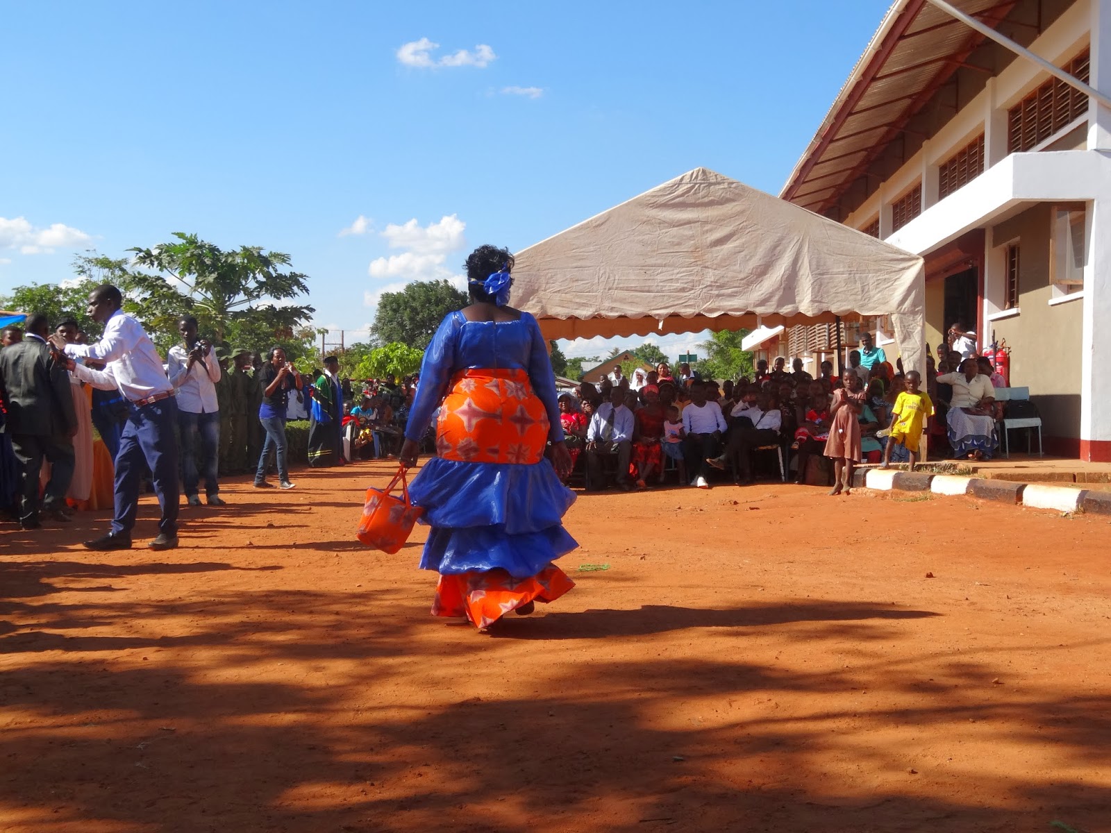 CATHY - HABARI: PICHA 15 ZA MAHAFALI YA 18 YA CHUO CHA UFUNDI STADI ...