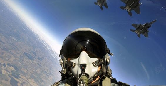 Garuda Militer: Penerbang Jet Tempur TNI AU Masih Jauh dari Target