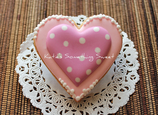 {Katie's Something Sweet}: Valentine's Day Cookies - Pink Heart Cookies
