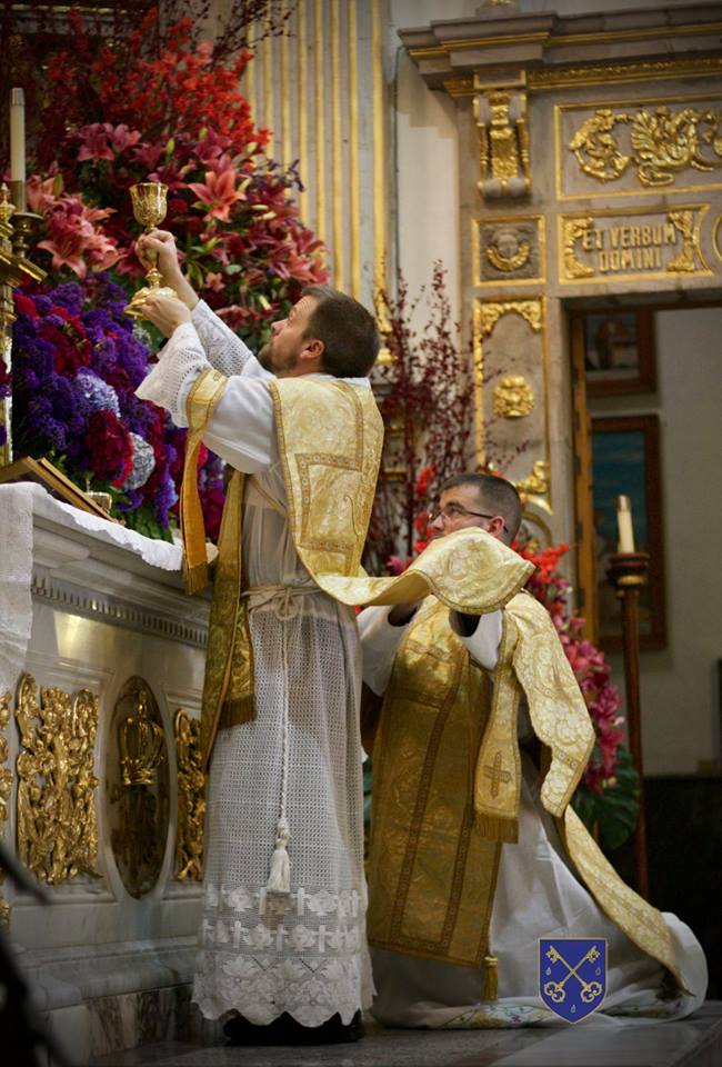 New Liturgical Movement: FSSP Anniversary Celebrations in Rome and Mexico