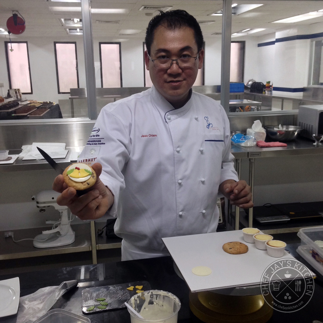 Pastry Master Chef Jess Chiam Ko Seen Creates Beautiful Christmas ...
