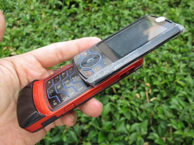 CNC virtual: Jual: Hape Jadul Motorola ROKR Z6 Seken Mulus Kolektor Item