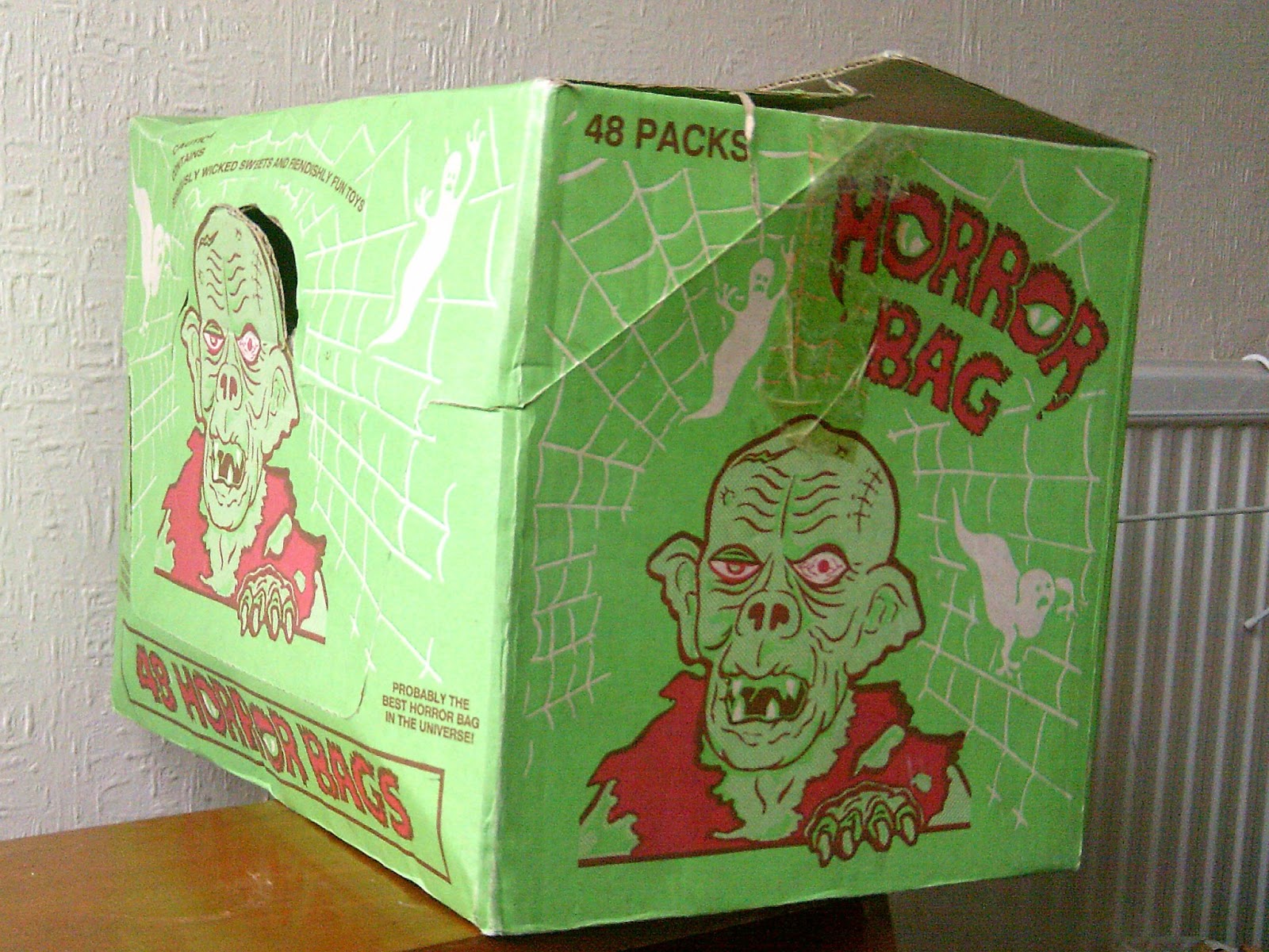 THE COBWEBBED ROOM: 'HORROR BAGS' [90's Lucky bags] Packaging box