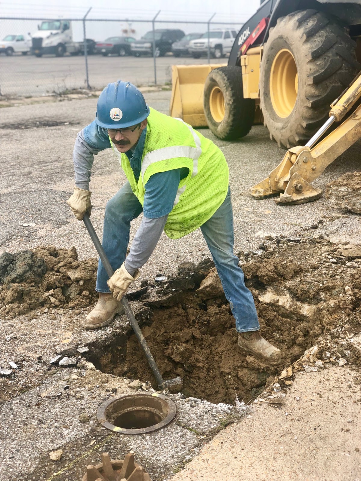 Bird on a Wire: MLGW Celebrates Natural Gas Utility Workers’ Day March 18