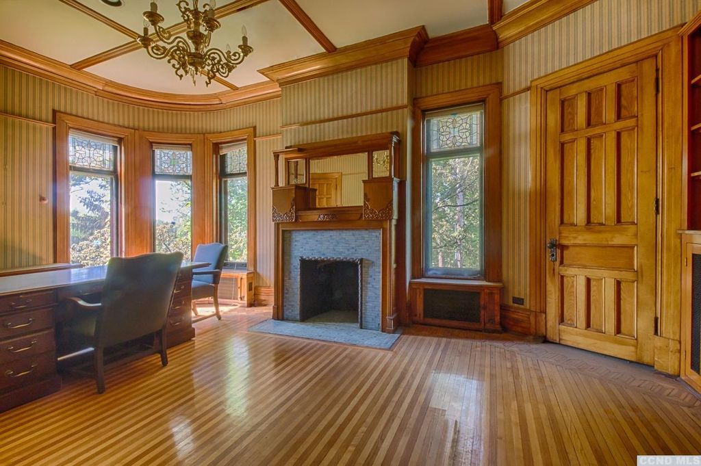 Sweet House Dreams: 1891 Romanesque in Albany, New York