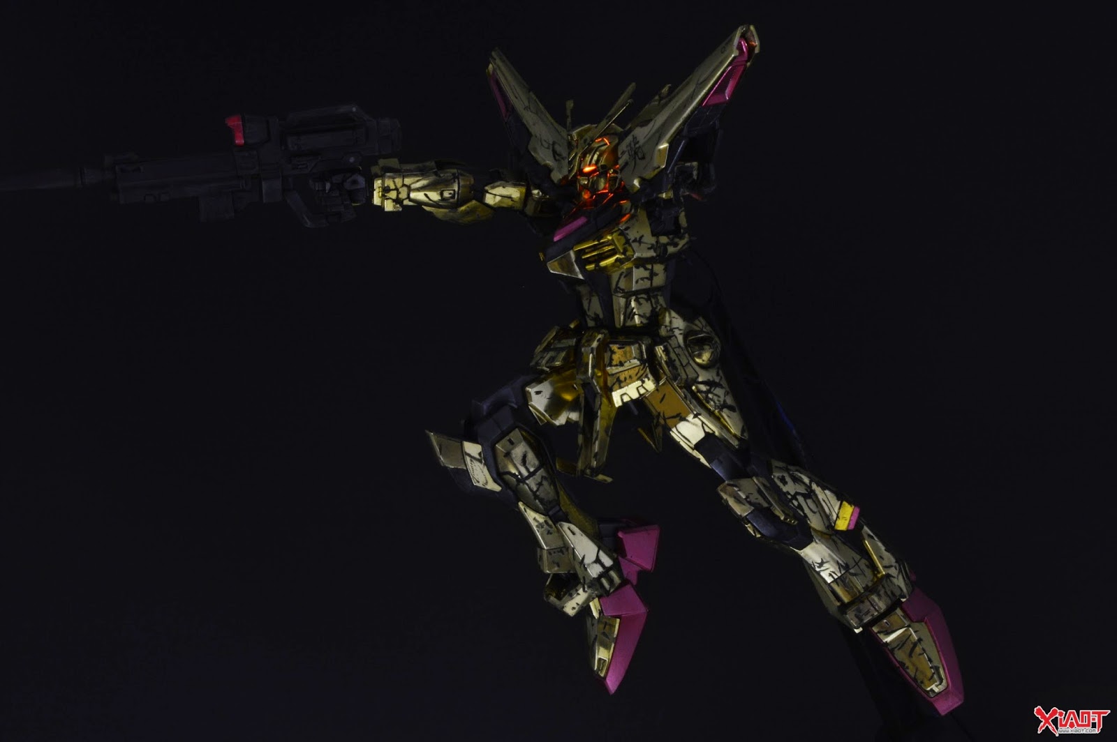 Gundam Family: 1/100 Akatsuki Gundam "Battle Damage" Custom Build