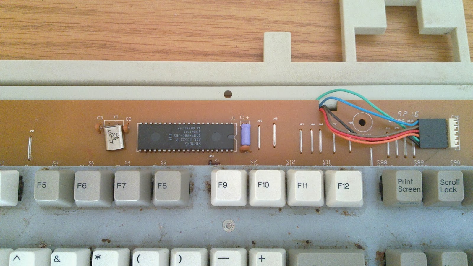 Yet another eidolon sapphire's blog: Revisiting some old school keyboards.