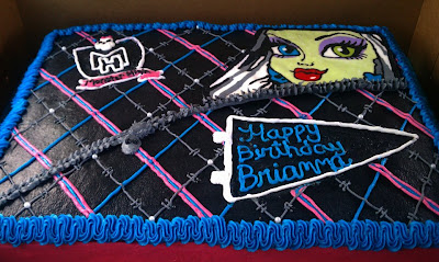 The Cake Bowtique - Creative Cakes Gallery: MONSTER HIGH