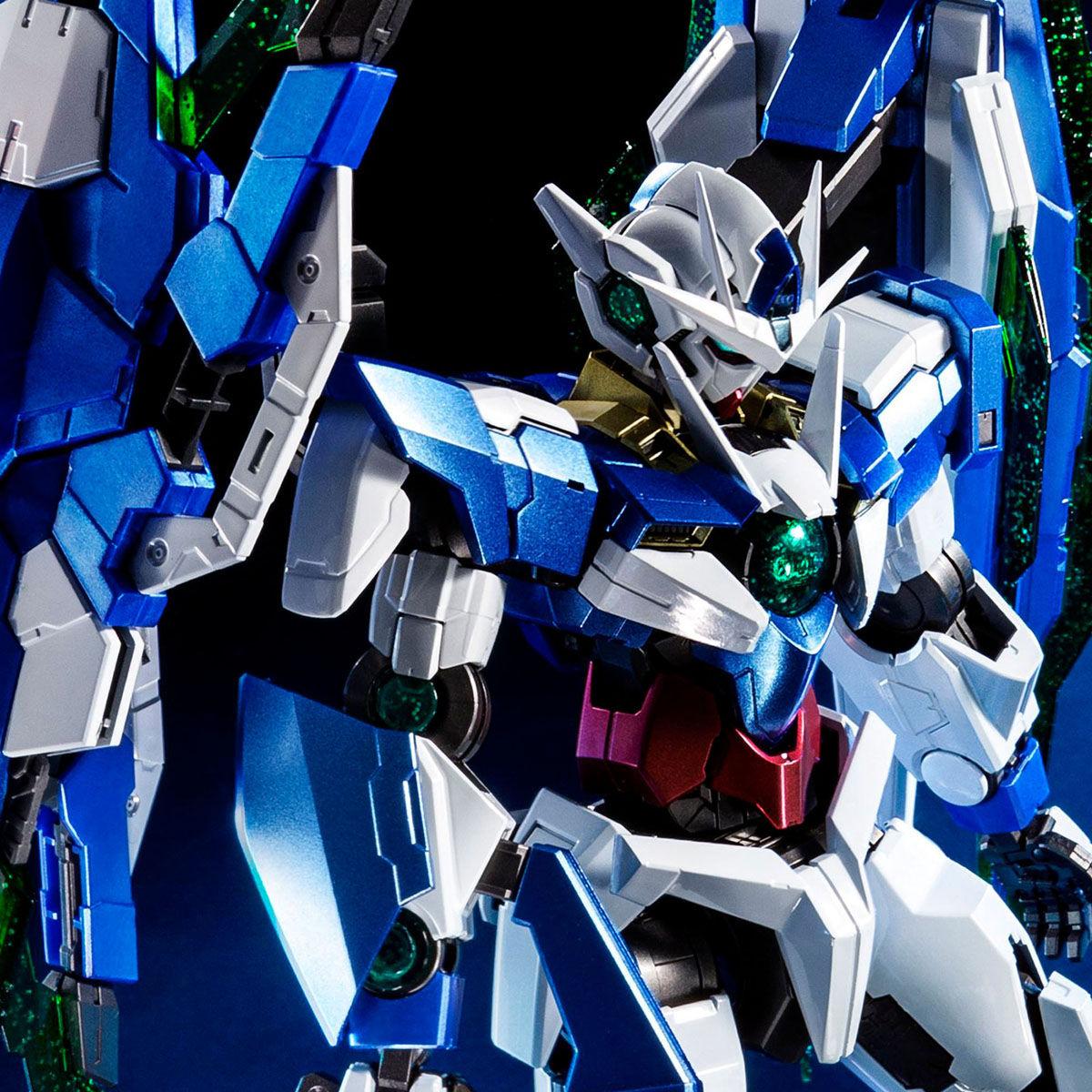 P-Bandai: MG 1/100 00 Qan[T] Full Saber [Special Coating Ver.] [REISSUE ...