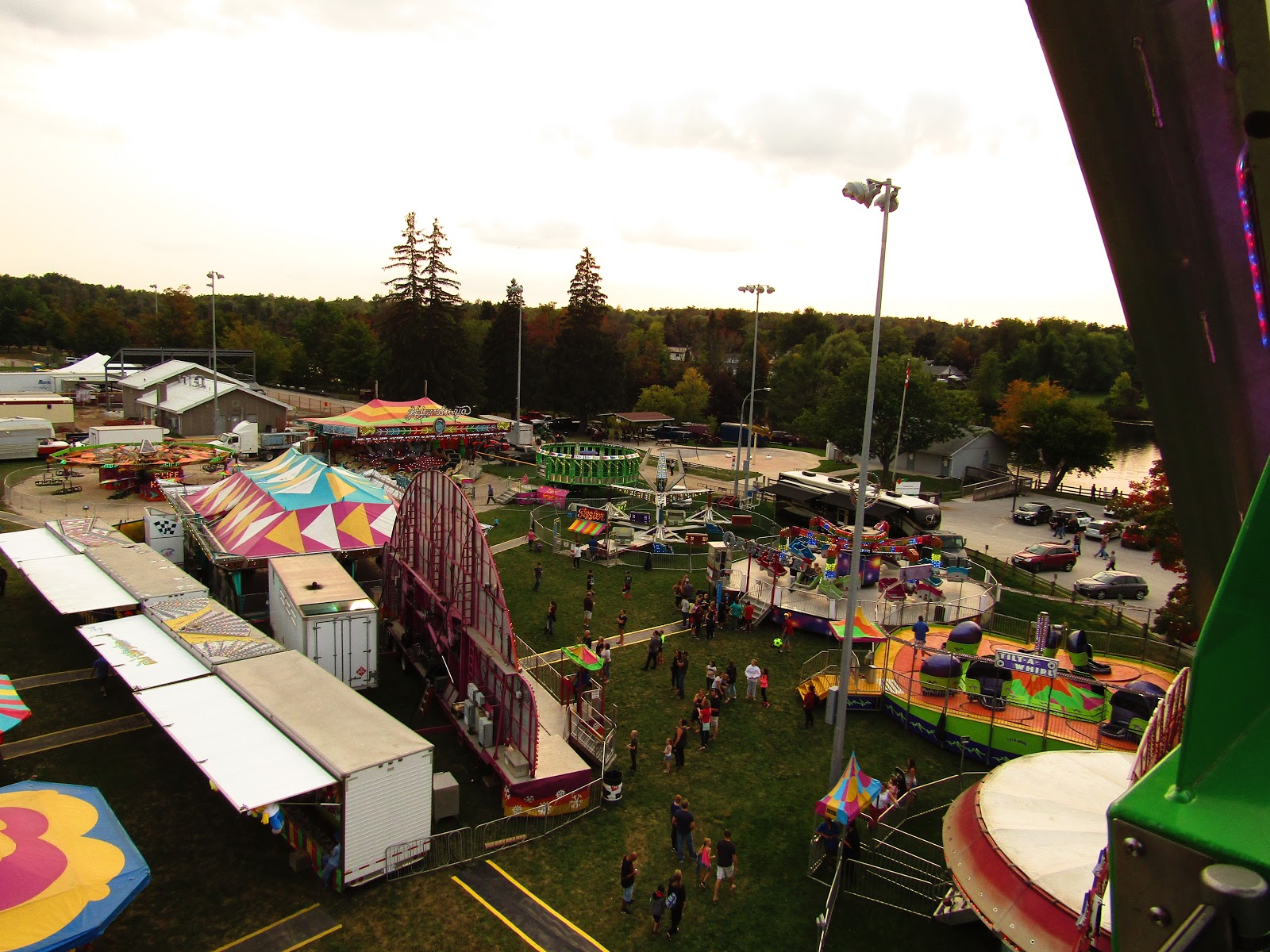 Amusement Views: Acton Fall Fair- September 15th, 2017