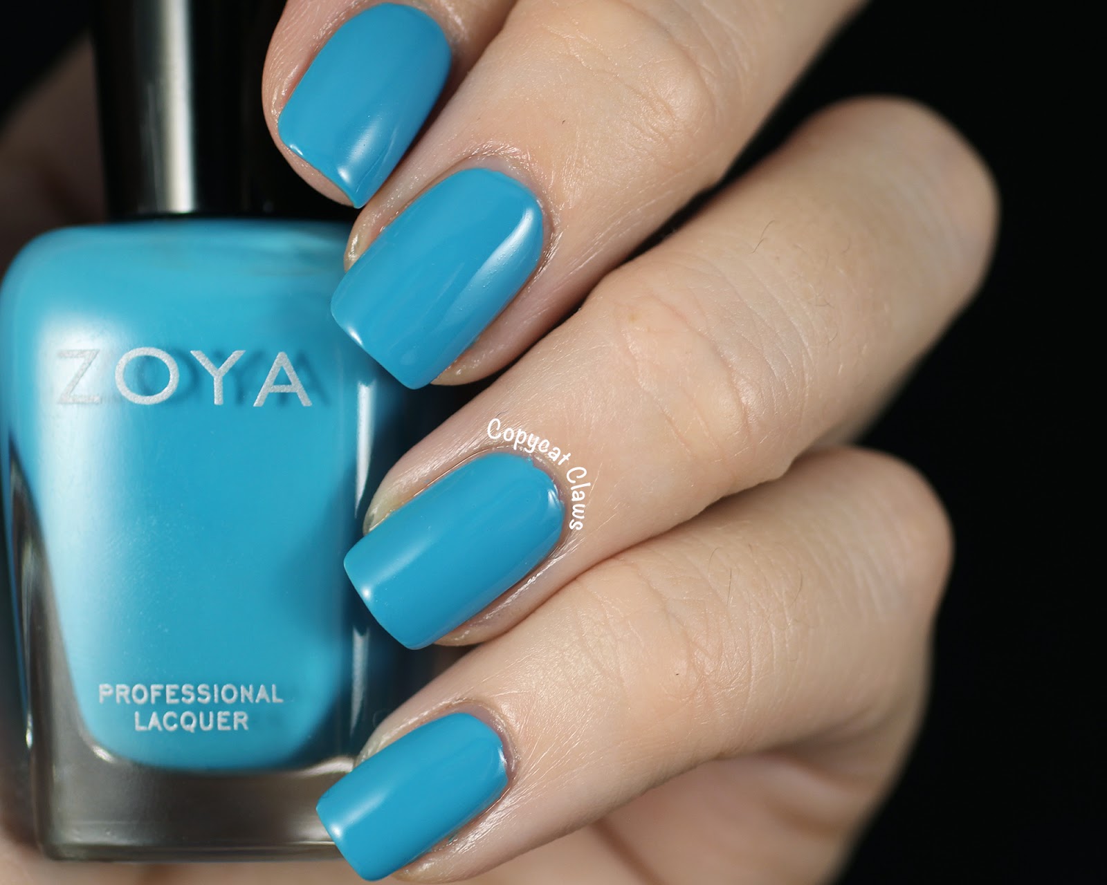 Copycat Claws: Vivid Lacquer Koi Fish & Zoya Robyn