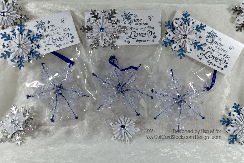 Snowflake Wedding Favors CutCardStock snowflake-wedding-favors-cutcardstock