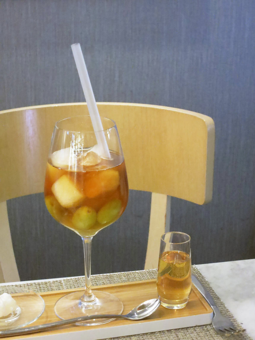 Herbert的飲食玩體驗: Be on Canton - Signature Earl Grape Iced Tea ~ 喝一口精彩冰茶