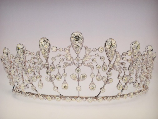 mylifestylenews: 《CHAUMET @ The Art Of Tiara Making》